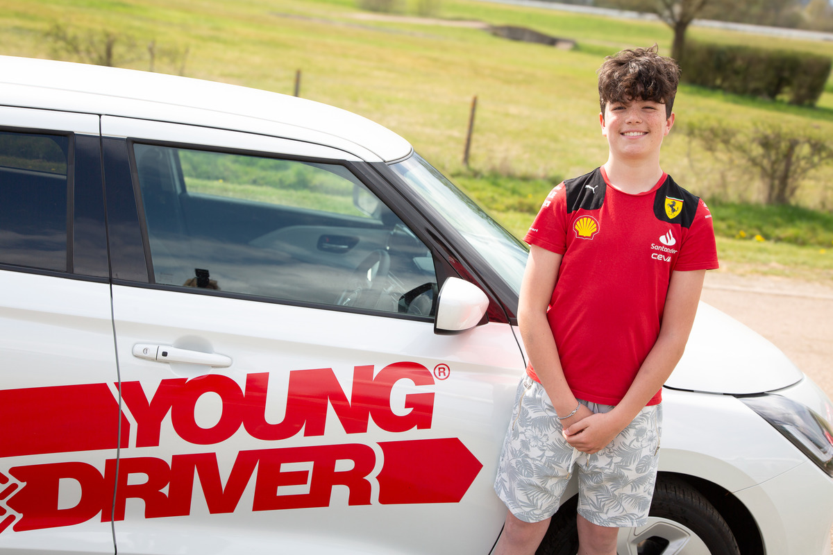 60 Minute Young Driver Experience | UK Wide | DrivingExperience