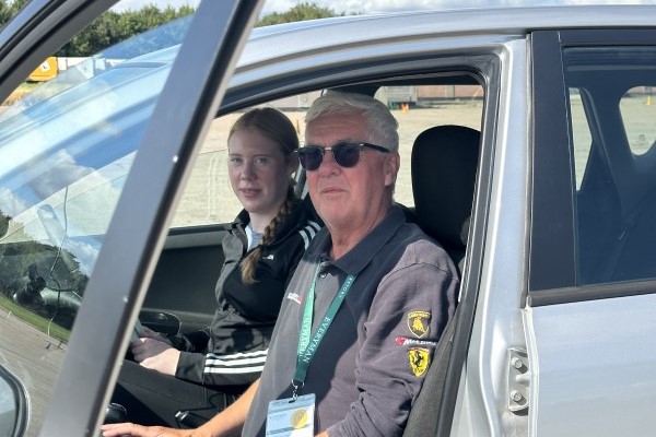 60 Minute Under 17s Junior Driving Experience | DrivingExperience
